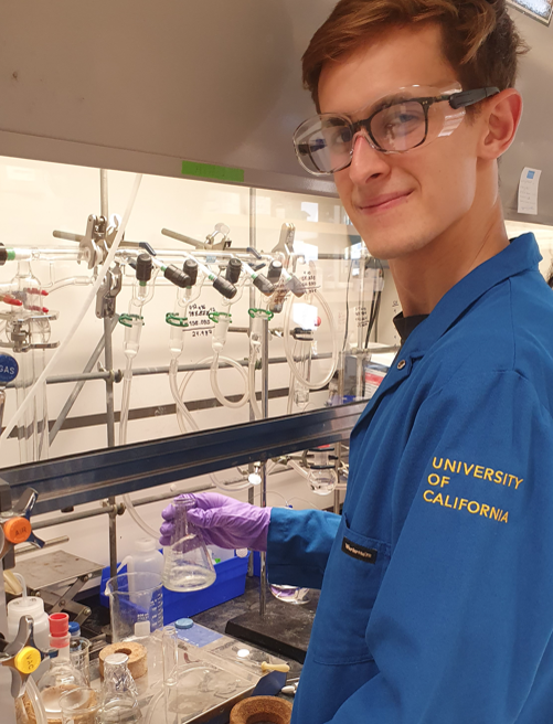 Tailored Polymer Architectures Enabled by Monomer-Selective Reactivity of a Dithiane Derivative ...